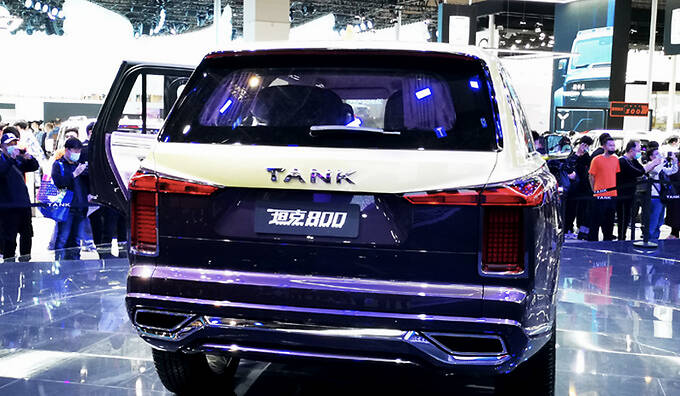 坦克800动力参数泄露！搭3.0T+9AT，气场不输库里南，明年就能买_凤凰网汽车_凤凰网
