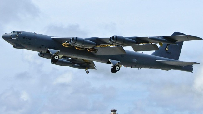 美军将领披露B-52深度升级细节：对空中加油机支持需求将减半_凤凰网