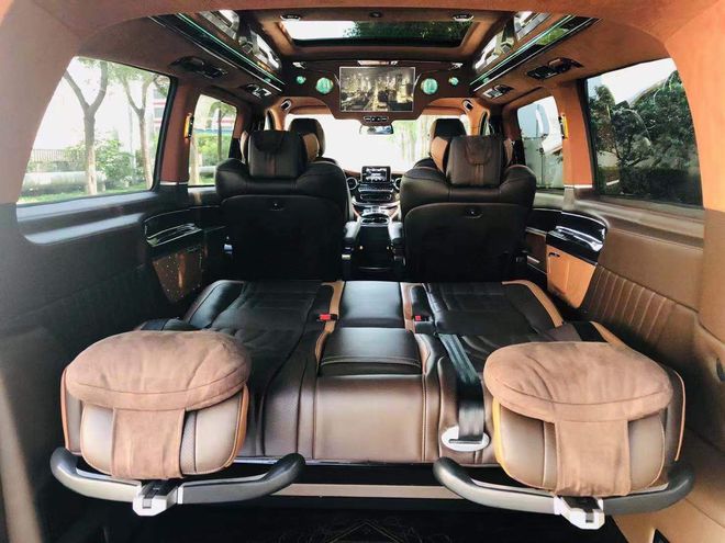 新奔驰V250年终售价奢华体验无与伦_凤凰网汽车_凤凰网