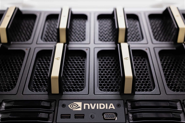 NVIDIA正式发布英国最强超级计算机：官方称性能排全球前50名_凤凰网