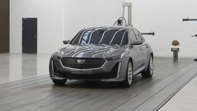 前脸设计更具气势 疑似改款CT5曝光_凤凰网