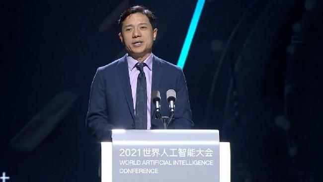 直击WAIC 2021｜百度CEO李彦宏：人工智能是影响未来40年人类发展的变革力量_凤凰网