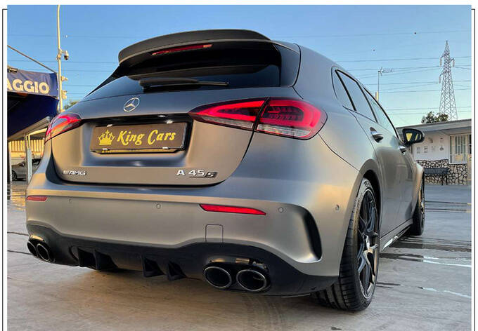 梅赛德斯-AMG新款A45 S实拍！搭2.0T，配运动套件，动力超宝马M2_凤凰网汽车_凤凰网