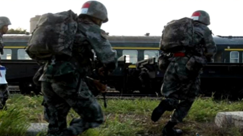 没错！就是针对你！“攻台主力军”演练城市巷战_凤凰网视频_凤凰网