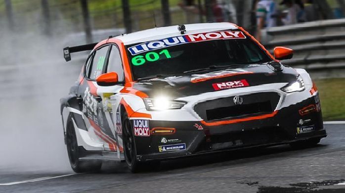 唯一中国制造 为您揭秘MG6 TCR赛车_凤凰网