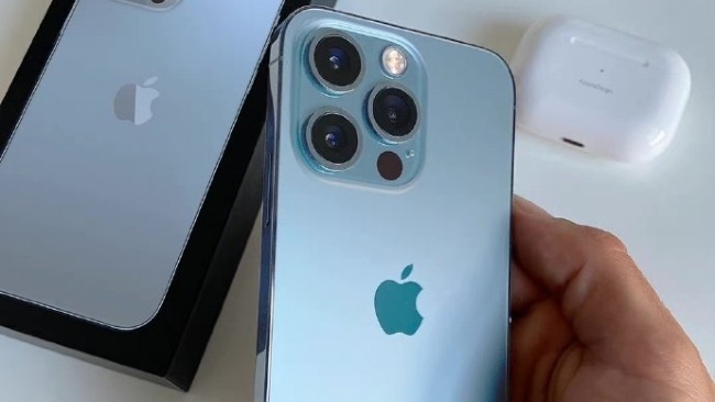 iOS 15.1测试版为iPhone 13 Pro用户带来ProRes视频和自动微距关闭功能_凤凰网