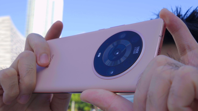 荣耀Magic3 Pro对比iPhone 13 Pro：都是计算摄影，谁更强？_凤凰网视频_凤凰网