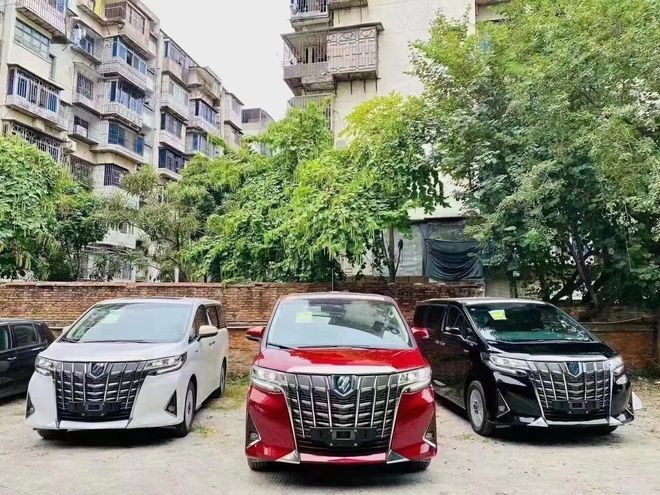 平行进口埃尔法3.5V6港口最后一批现车_凤凰网汽车_凤凰网