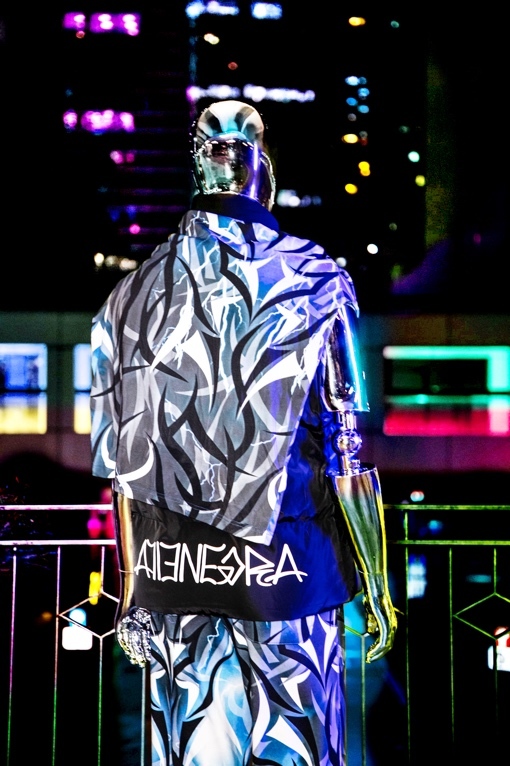 CLOT经典ALIENEGRA「LIGHTNING BLUE EGRA」荆棘系列重塑回归_凤凰网