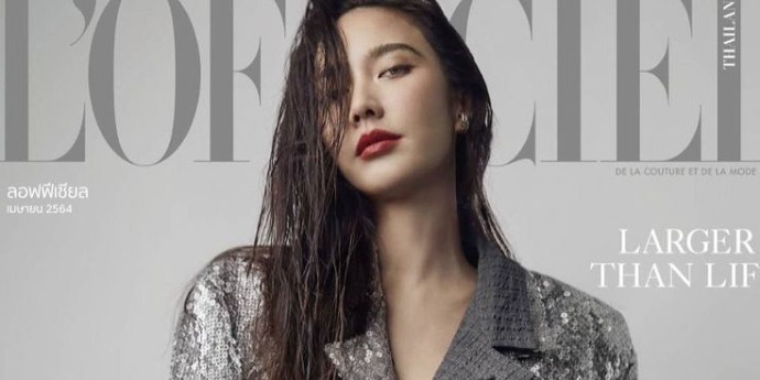 44岁蛇系美人Aump：果然，食物链顶端是姐姐_凤凰网