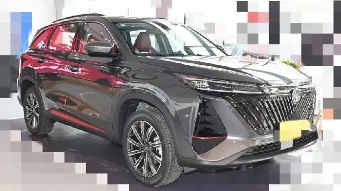 探店丨哈弗H6和长安CS75PLUS，哪款才是你心中的国民SUV？_凤凰网