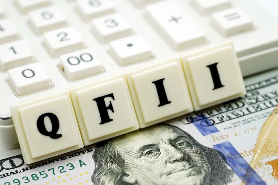 QFII去年四季度持仓揭晓 16股持股市值超10亿_凤凰网