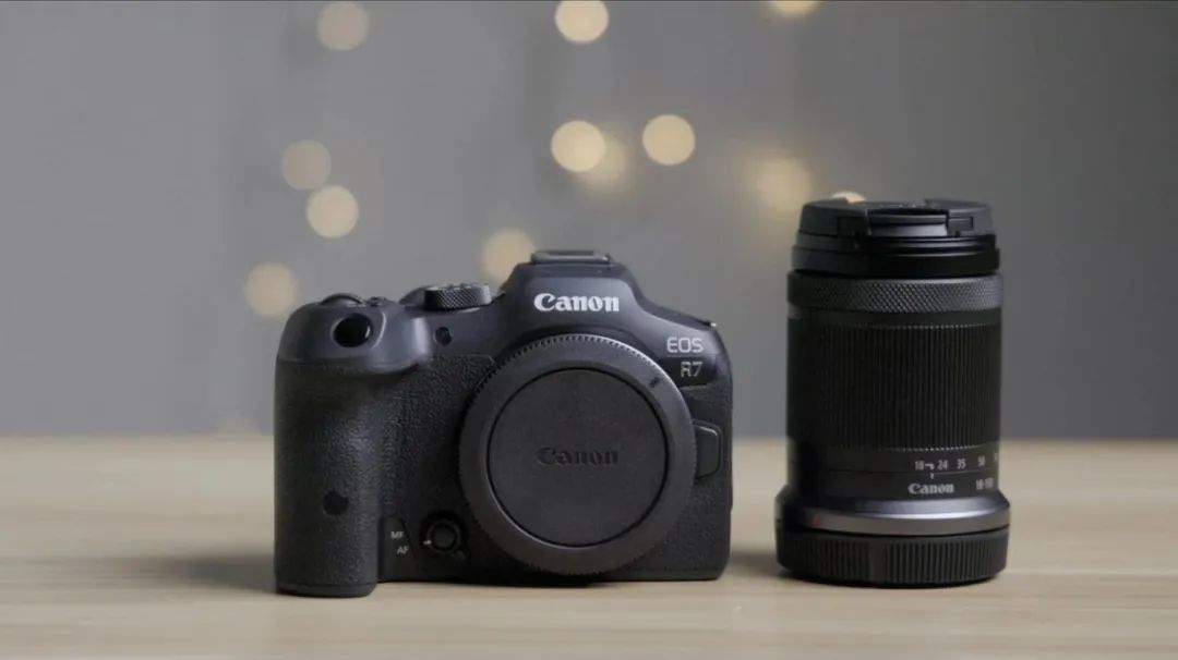 轻量化APS-C画幅专微 佳能EOS R7套机开箱_凤凰网视频_凤凰网