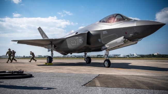 美军F-35狂练支持台海密技？_凤凰网