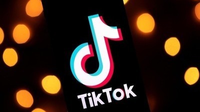 首次！TikTok一季度每月户均使用时长超YouTube_凤凰网