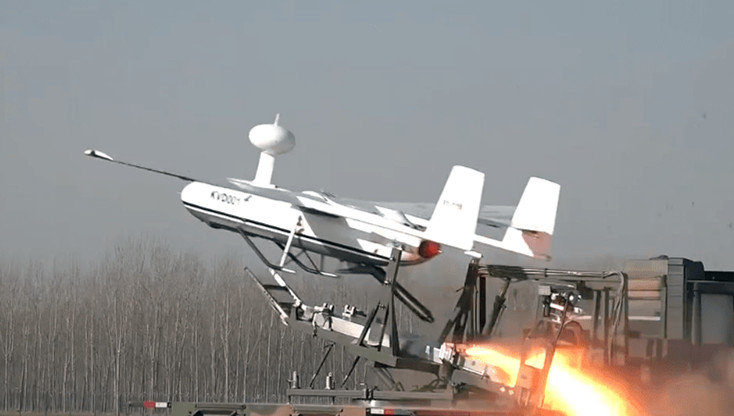 凤凰早报|车臣领导人有话要对普京说；解放军全新无人机首“绕台”_凤凰网