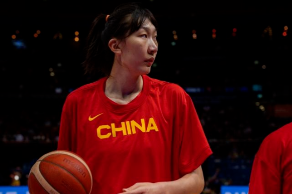 泪目！韩旭称太想念家人，爸爸要给包饺子，球迷呼吁包机回国_凤凰网