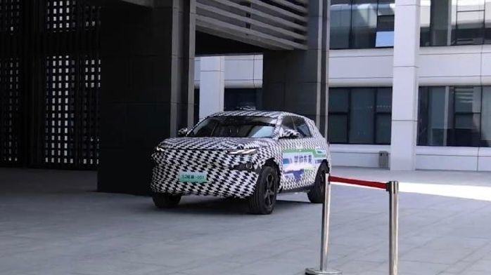 两款SUV 东风S2/S3平台最新样车下线_凤凰网