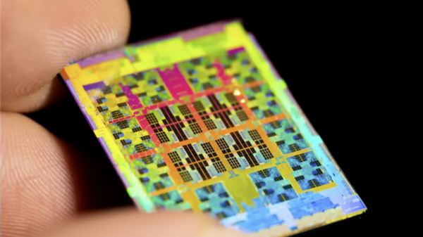 俄罗斯16nm 48核处理器性能接近7nm华为鲲鹏920！可惜没法造了_凤凰网