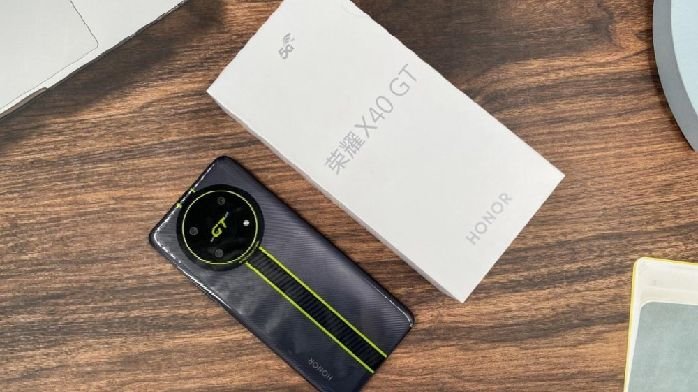 2000元价位配LCD屏幕，荣耀X40 GT真值得买？_凤凰网