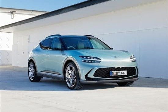 综合续航451km 捷尼赛思GV60正式首发_凤凰网