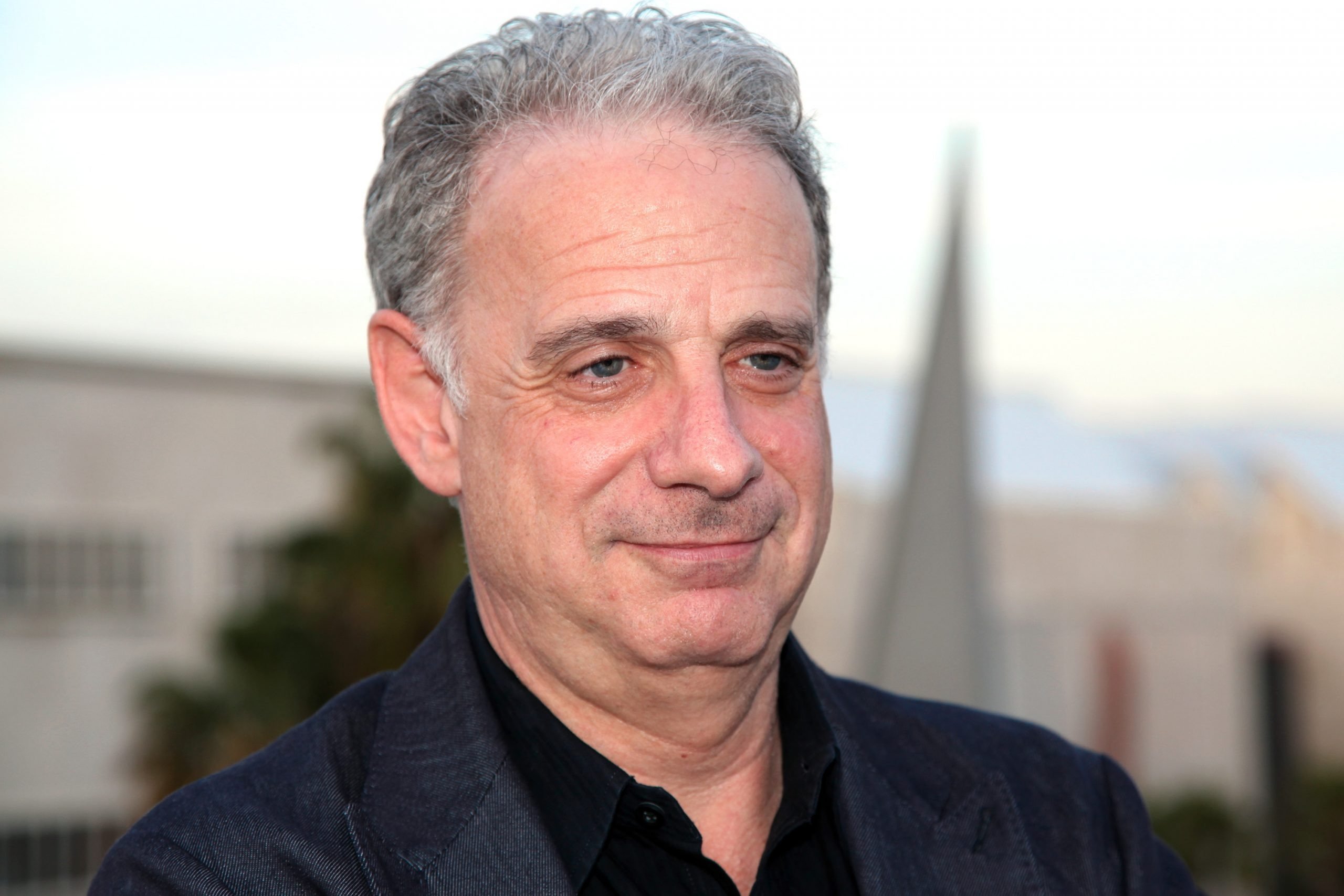 著名科普作家James Gleick 认为所有天才都有这个共同点_凤凰网视频_凤凰网