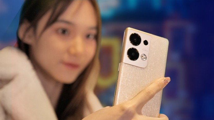 3招搞定人像摄影！OPPO Reno9系列升杯玩明白了？凤凰网科技_凤凰网