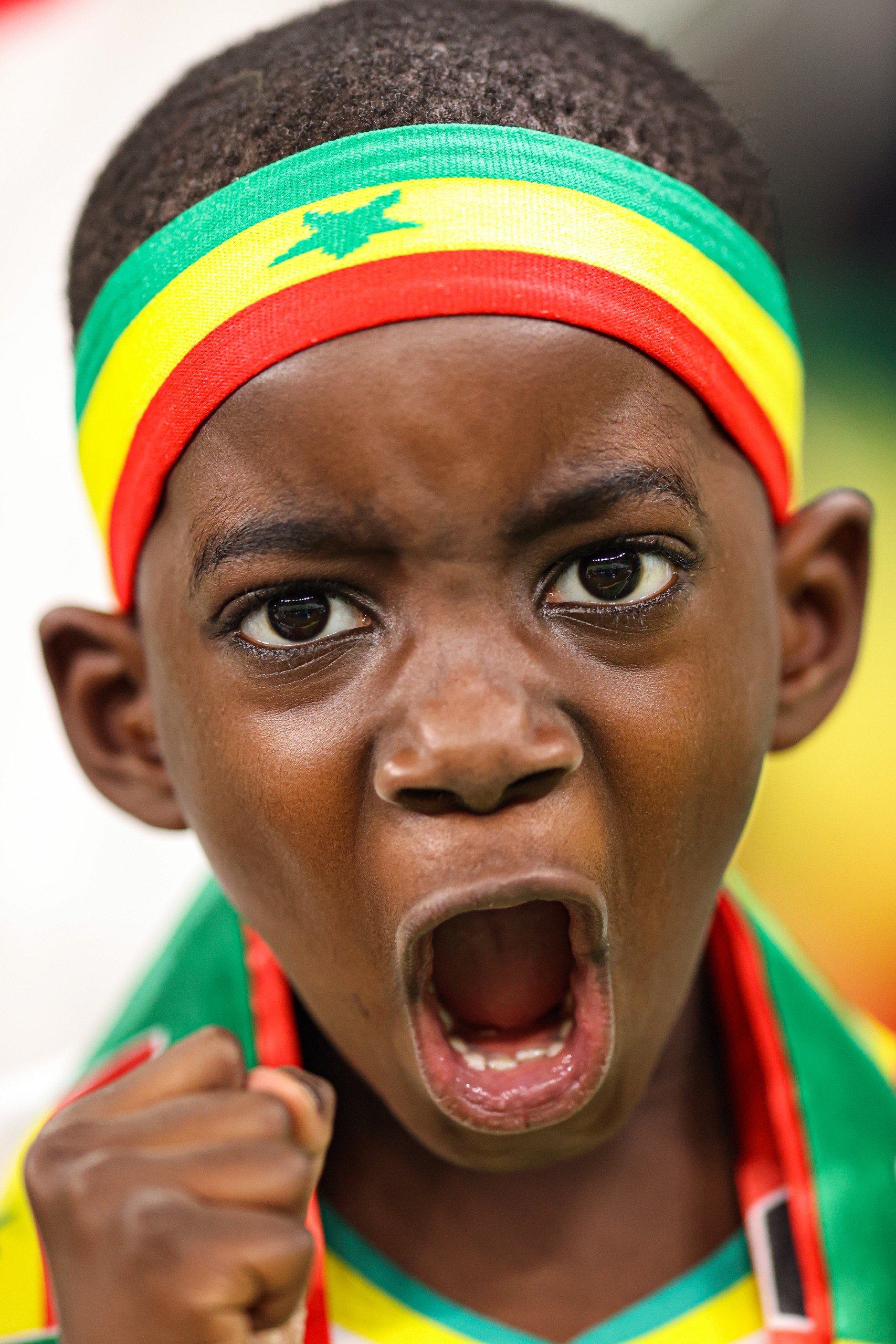 萌娃出没！热爱足球从娃娃抓起_凤凰网