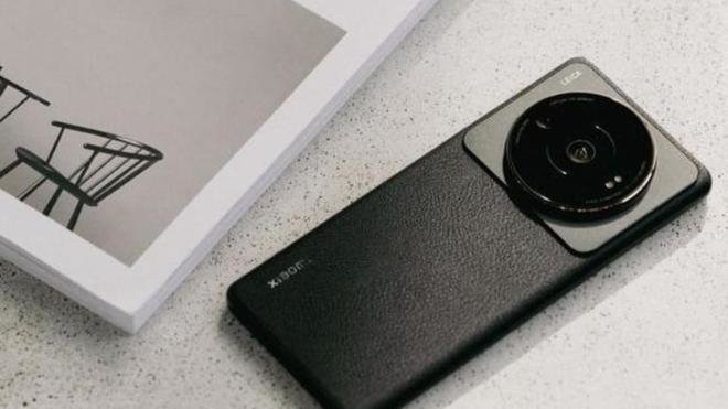 背部全是开孔！小米13超大杯首曝：IMX9系1英寸超大底加持_凤凰网