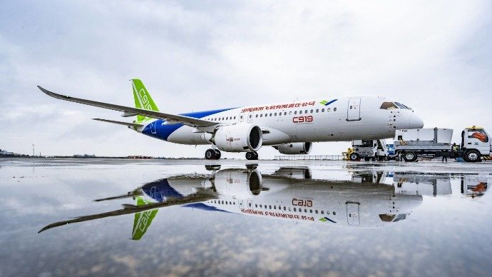 首架C919飞机高清内饰曝光！来不及解释了快“登机”_凤凰网