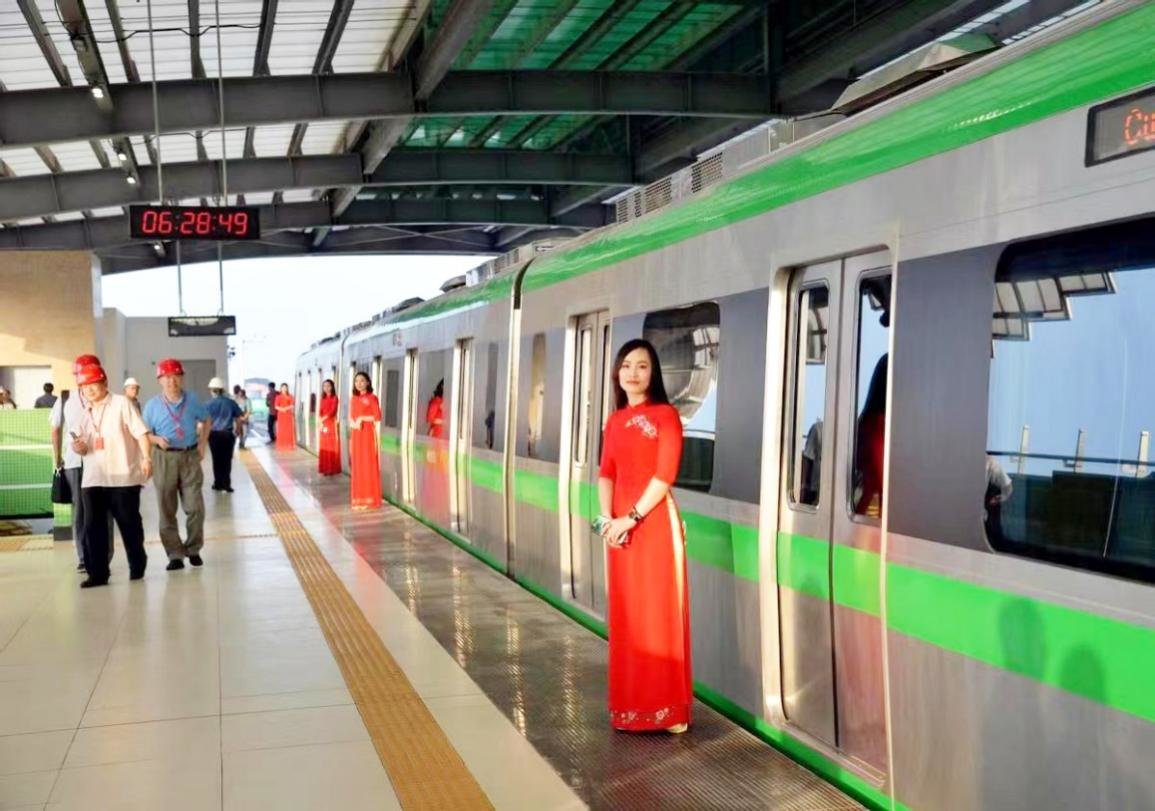 北极星闪亮越南河内轻轨 时间烙印见证“同志加兄弟”中越友谊凤凰网山东_凤凰网