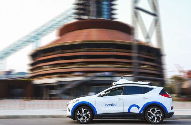 百度Apollo Go为赶超Waymo、Cruise 推出无人驾驶的机器人出租车_凤凰网