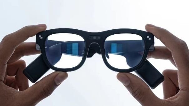 掀起消费新风口！“真”AR眼镜要分为几步走？_凤凰网