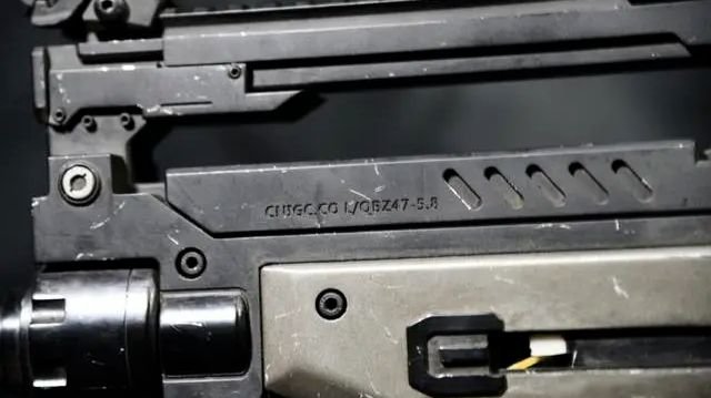 《流浪地球2》惊现191步枪！191能用到2065年吗？丨轻武专栏_凤凰网