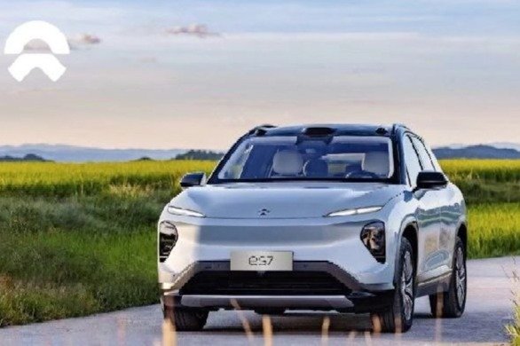 蔚来工作人员回应2022款ES6、ES8最高降10万元：有点夸大事实_凤凰网