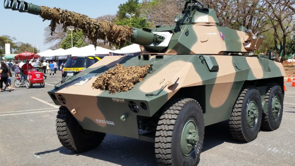 “南美毒蛇”征战中东 盘点伊拉克军队中的EE-9装甲车_凤凰网视频_凤凰网