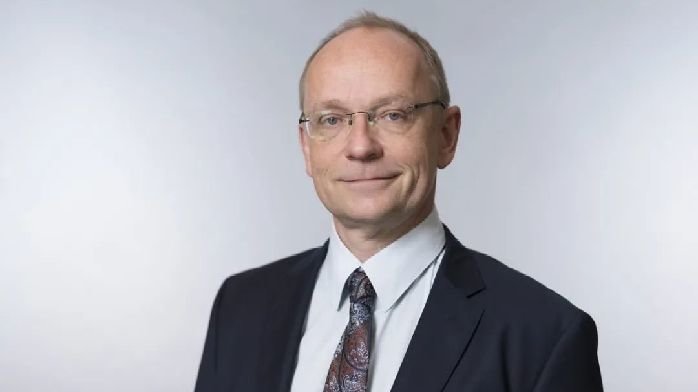 量化历史讲习班授课教师：Joerg Baten_凤凰网