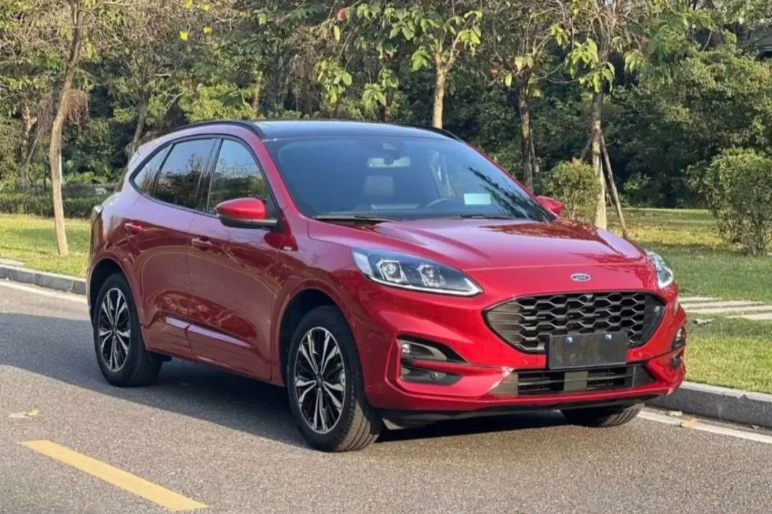 标配2.0T+8AT，16万多就可以落地的合资SUV，福特锐际值得入手吗_凤凰网