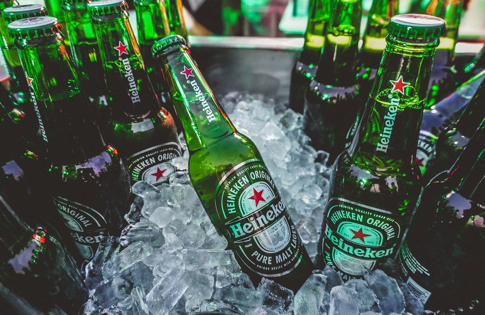 为人生的新篇章干杯？比尔·盖茨披露入手喜力啤酒股票_凤凰网