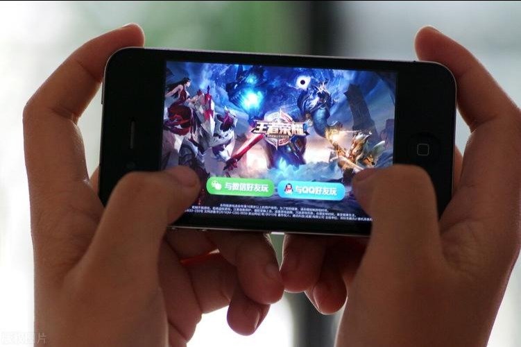 Sensor Tower:2月腾讯《王者荣耀》蝉联全球手游畅销榜冠军凤凰网 4932