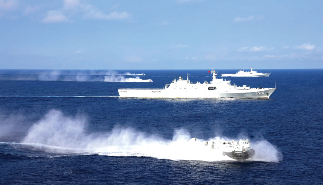 回顾中国气垫船研制历程：人民海军重装两栖作战的起源_凤凰网