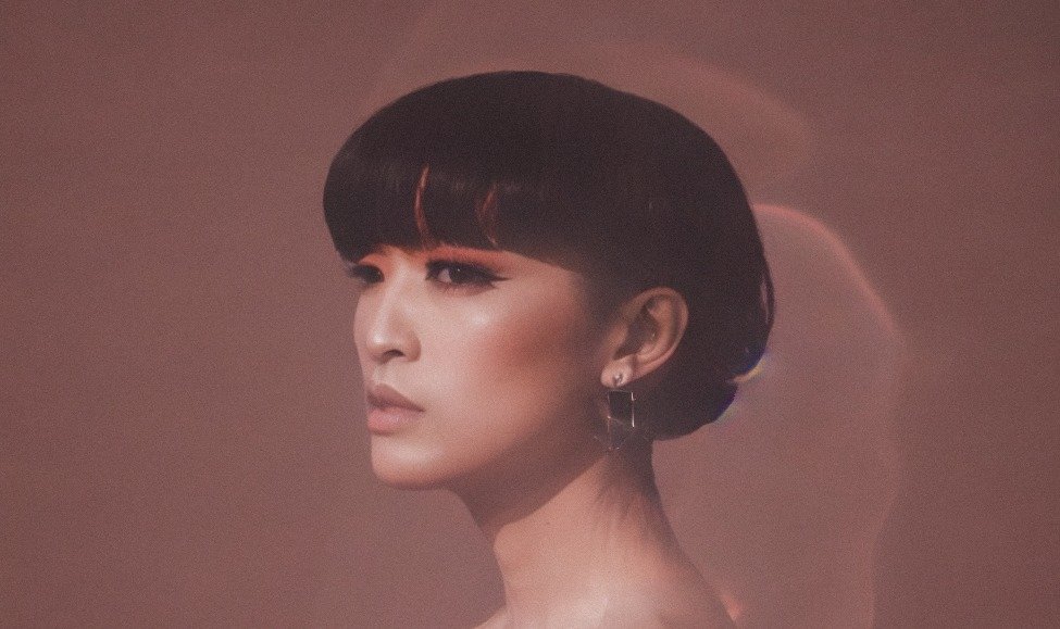 当AI开始歌唱，人类的歌声还能否被听到？_凤凰网