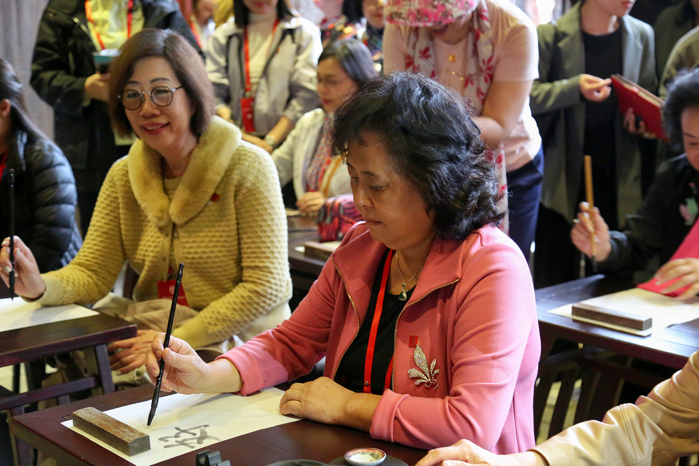 全国妇联考察团到江西考察调研凤凰网江西_凤凰网