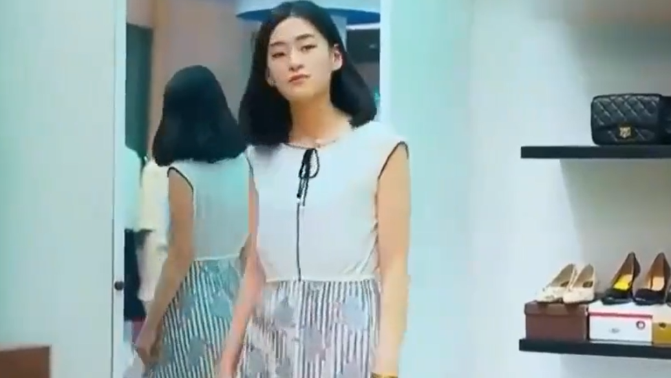 平壤举行女装展_凤凰网视频_凤凰网