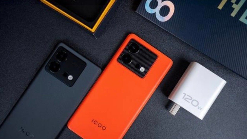 iQOO Neo8 Pro发布：首发天玑9200+ 搭载V1+自研芯片 售3299元起_凤凰网