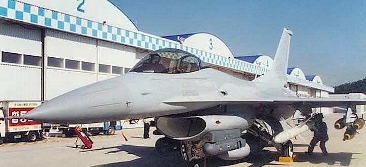 高丽之隼，浅谈韩国空军的F16们_凤凰网