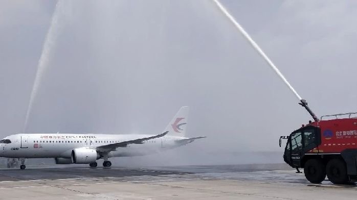 MU9191航班已抵达北京，未来自此启航_凤凰网