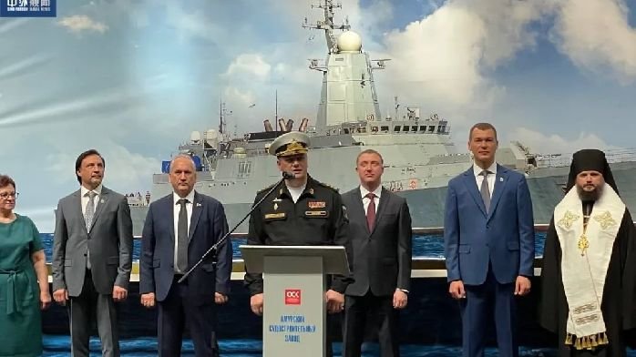 第六艘20385型护卫舰在远东开工_凤凰网