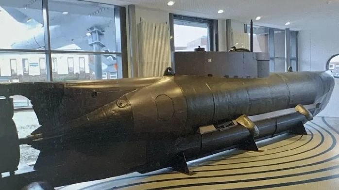 美国海军冷战期间唯一的USS X-1小型海岸防御潜艇探秘_凤凰网