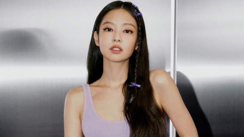 YG辟谣Jennie将加入漫威 称未接到出演漫威新剧相关提案_凤凰网
